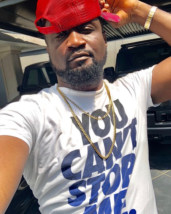 5 Nigerian celebrities who were bus conductors before fame