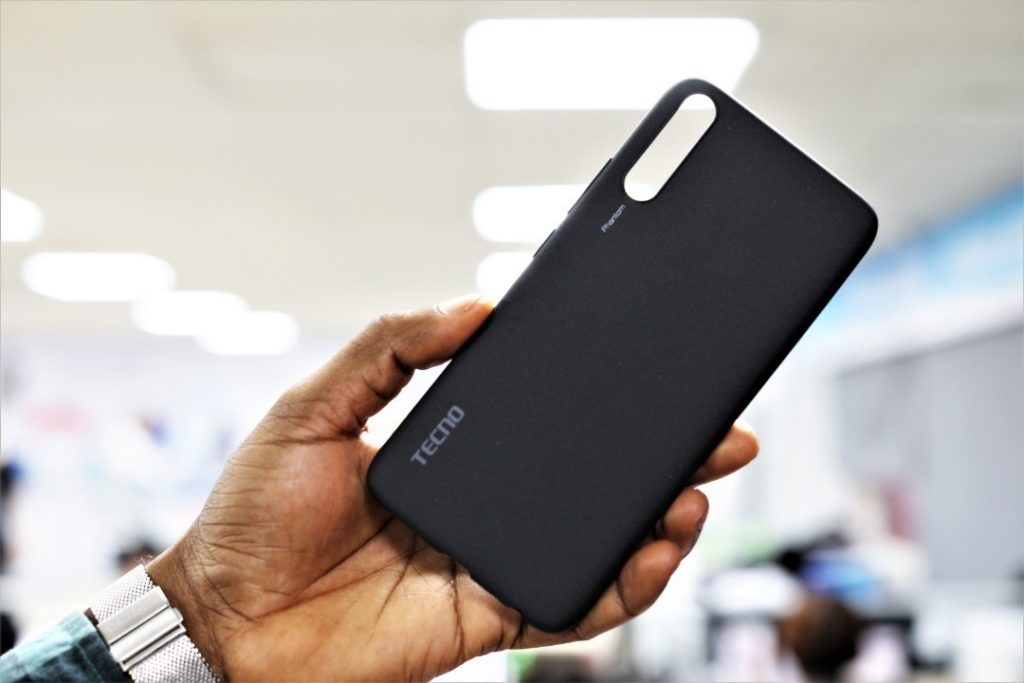 Check out TECNO Phantom 9 Unboxing [Video and Pictures]